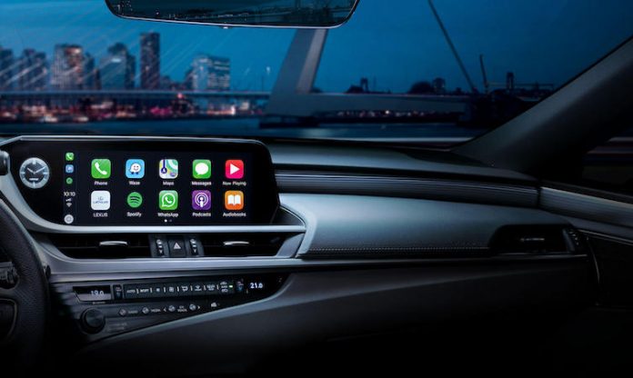 How Apple CarPlay can make life in your Lexus easier – and safer ...